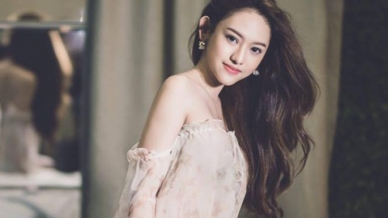 Thúy Vi mất cửa vào vòng trong The Face